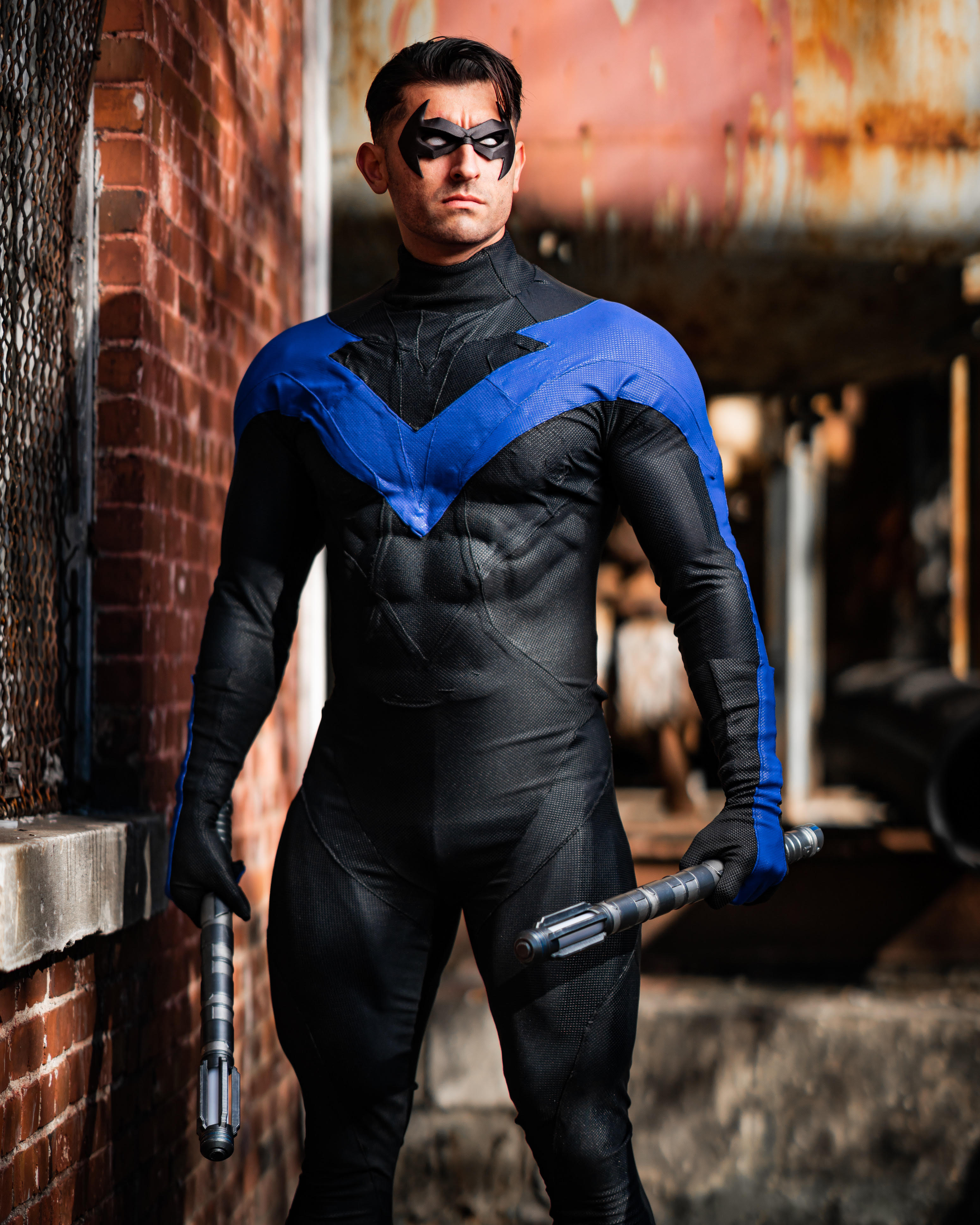 Interview: Nightwing cosplayer Masked Mateo – Matt Sheehan Official