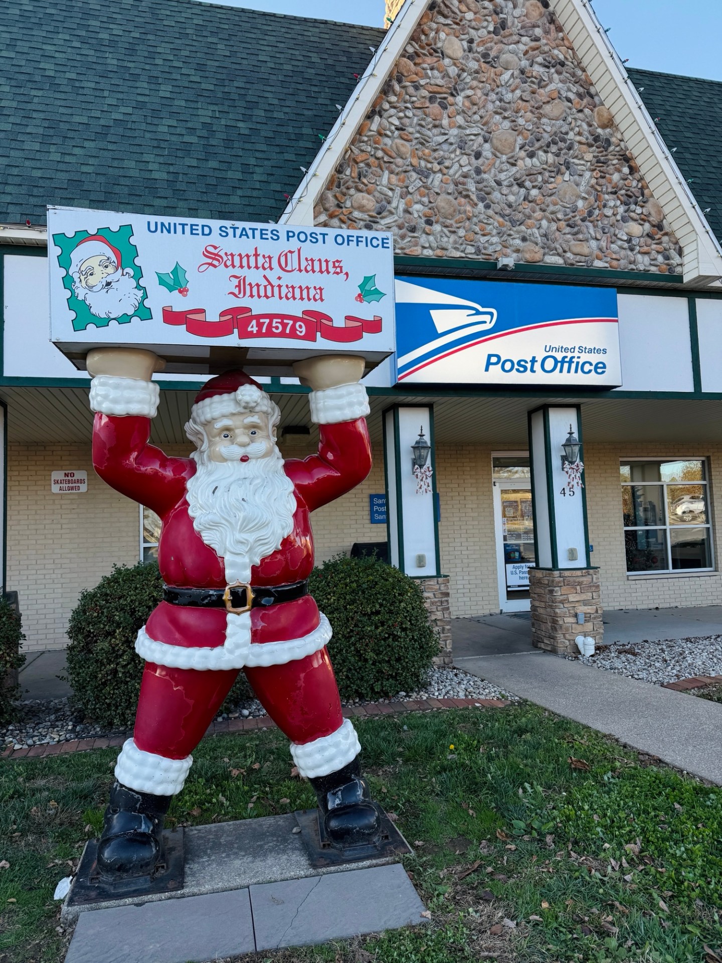 Experience Santa’s Hometown in Southern Indiana – Matt Sheehan Official